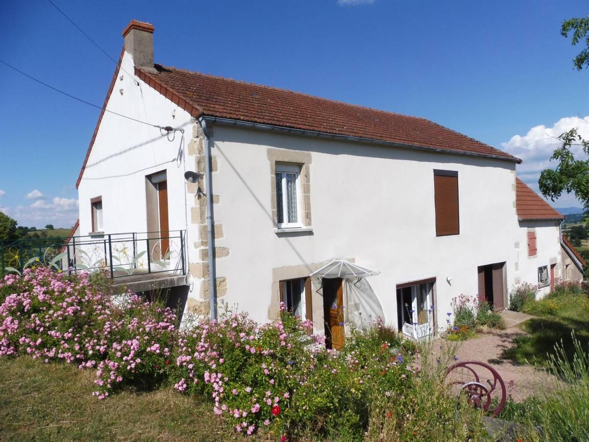 130 M² Cottage ∙ 3 Chambres ∙ 6 Personnes - Nièvre