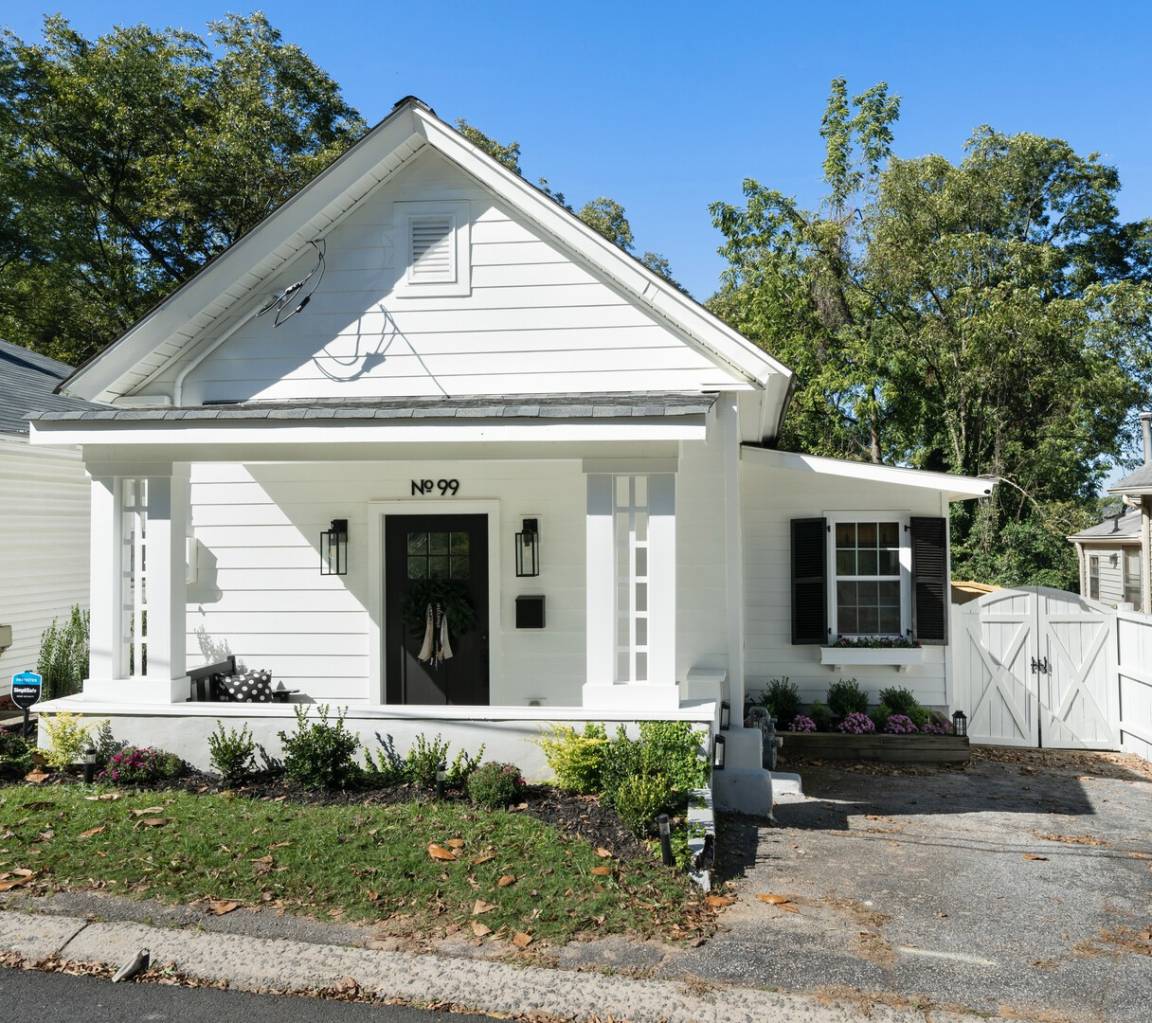 91 M² House ∙ 2 Bedrooms ∙ 4 Guests - Marietta, GA