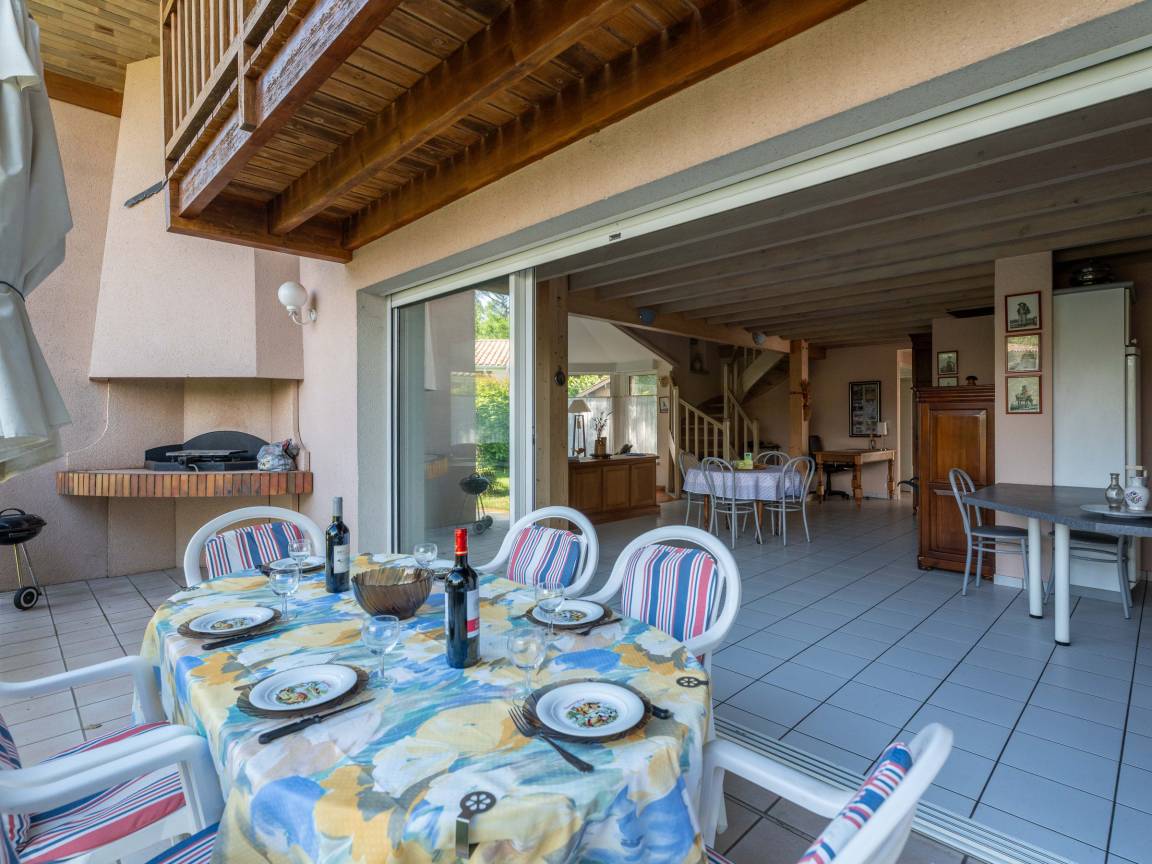 150 M² Maison De Vacances ∙ 3 Chambres ∙ 6 Personnes - Biscarrosse