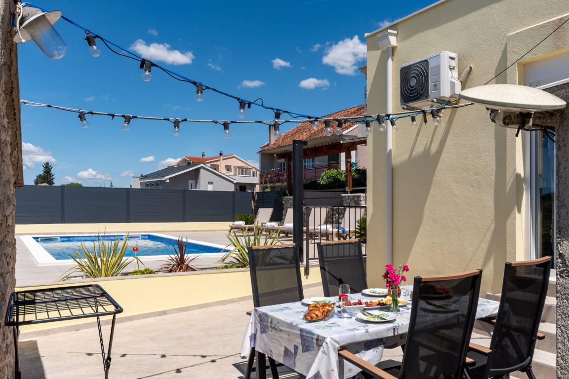 40 M² Apartamento ∙ 1 Habitación ∙ 4 Huéspedes - Šibenik