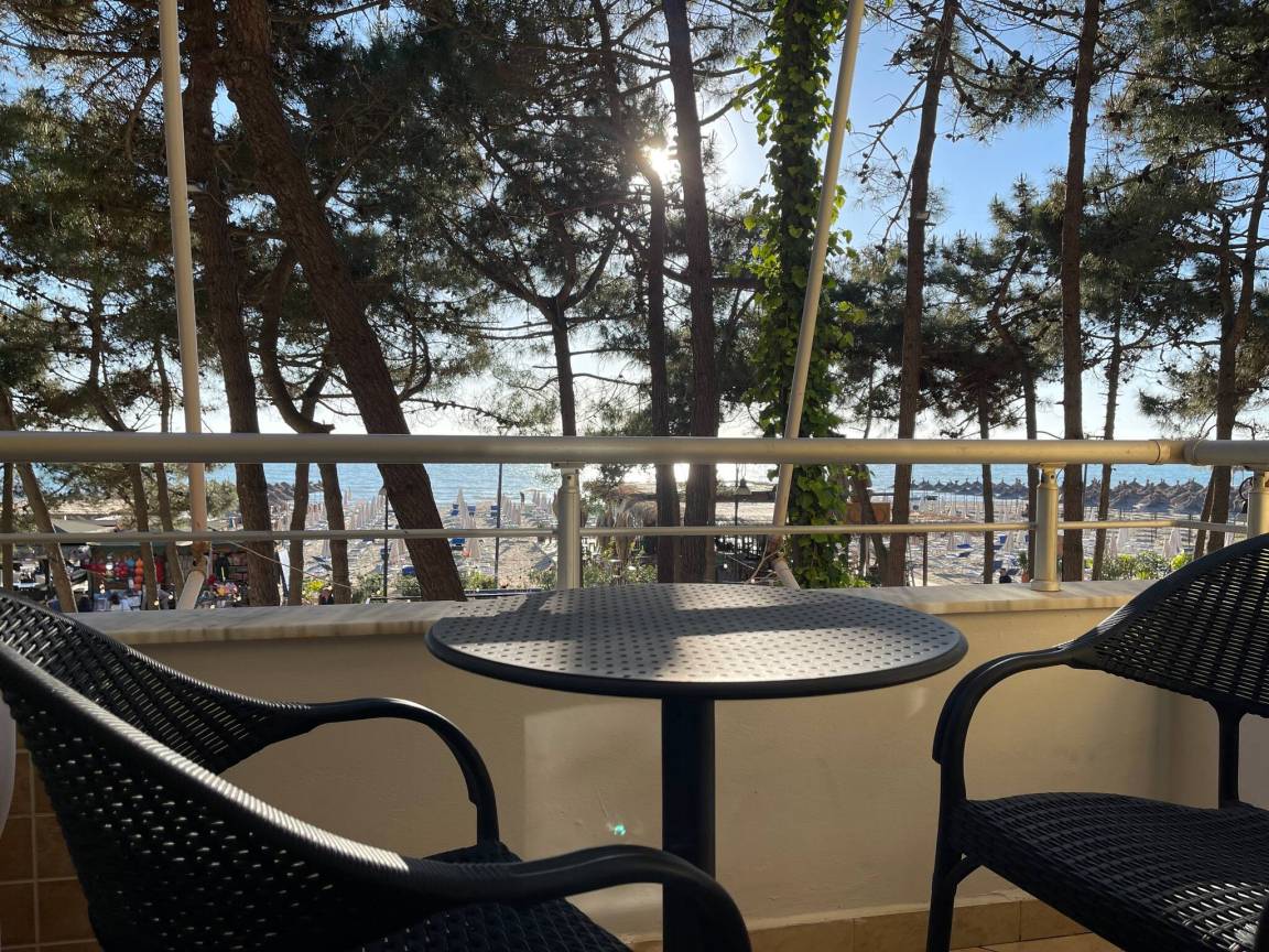 80 M² Apartment ∙ 3 Bedrooms ∙ 6 Guests - Durrës