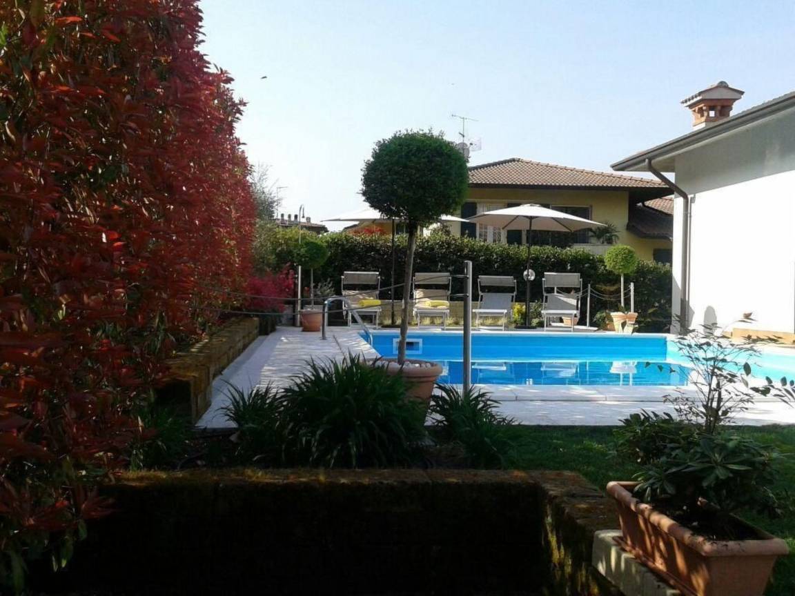 300 M² House ∙ 6 Bedrooms ∙ 12 Guests - Sirmione