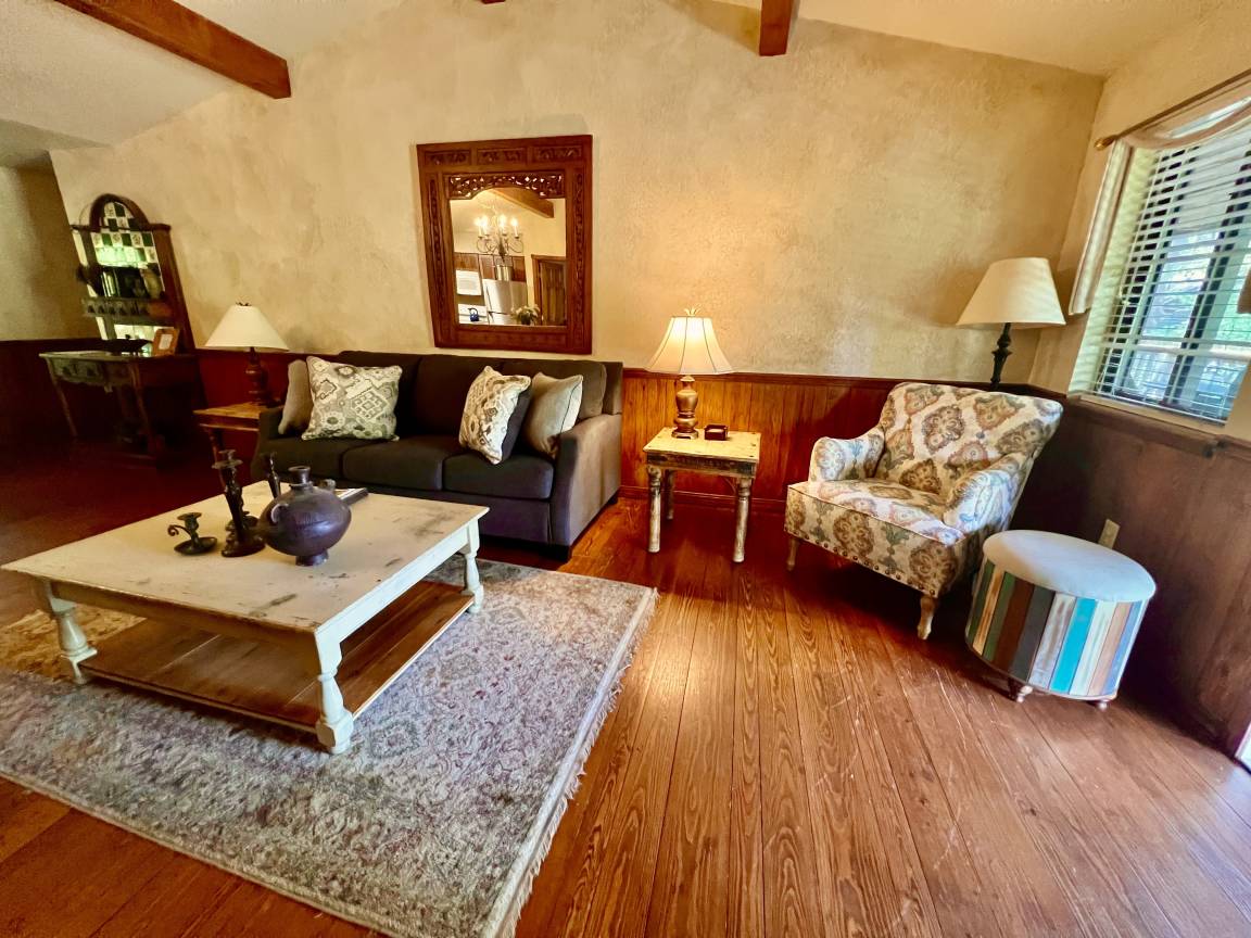 158 M² Cottage ∙ 3 Bedrooms ∙ 10 Guests - Arkansas