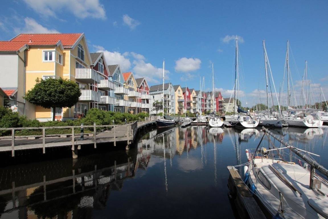 63 M² Ferienwohnung ∙ 1 Schlafzimmer ∙ 6 Gäste - Greifswald