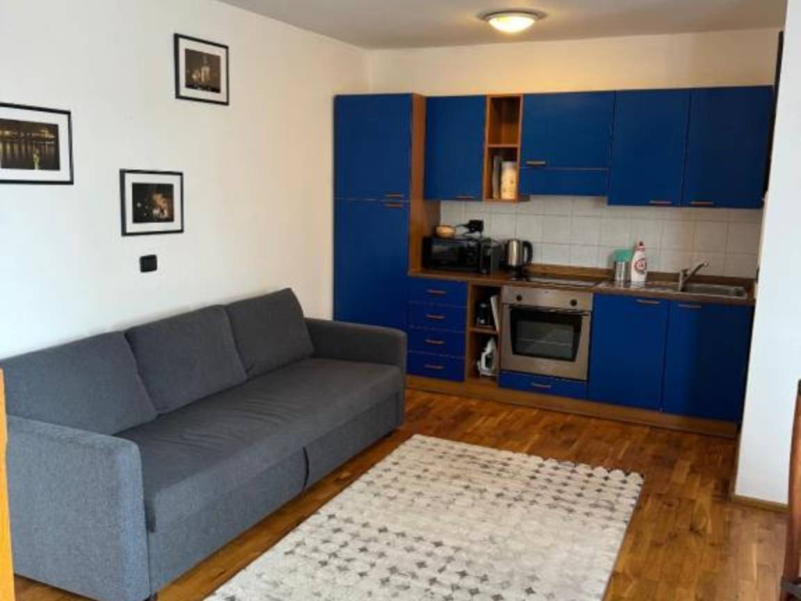 65 M² Apartment ∙ 2 Bedrooms ∙ 4 Guests - Prague