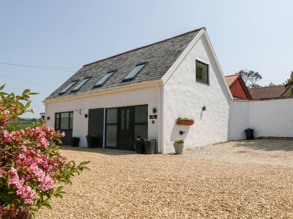 Cottage ∙ 2 Bedrooms ∙ 4 Guests - Barnstaple