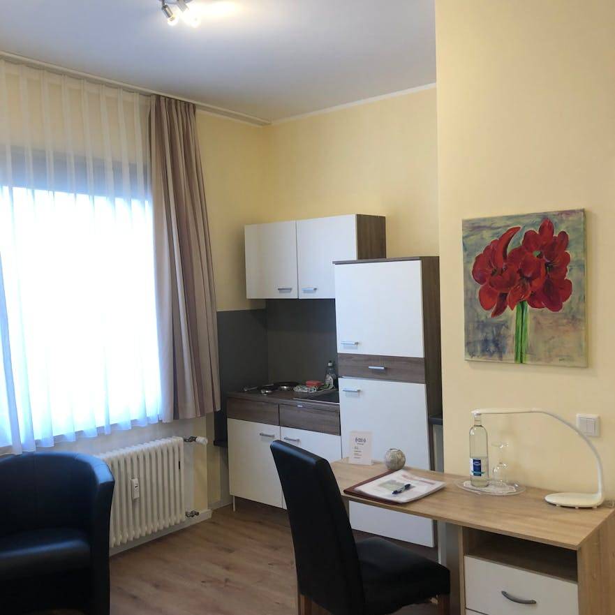24 M² Appartement ∙ 1 Slaapkamer ∙ 1 Gast - Düsseldorf