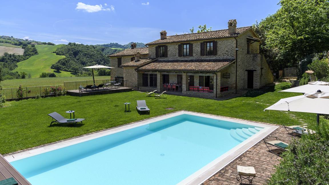380 M² Villa ∙ 4 Schlafzimmer ∙ 12 Gäste - Urbino