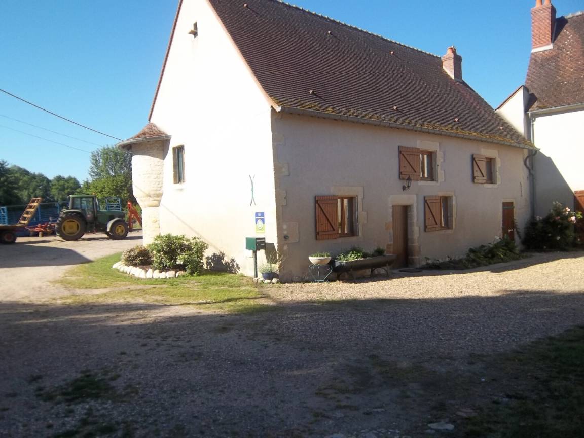 45 M² Gîte ∙ 1 Chambre ∙ 4 Personnes - Nièvre