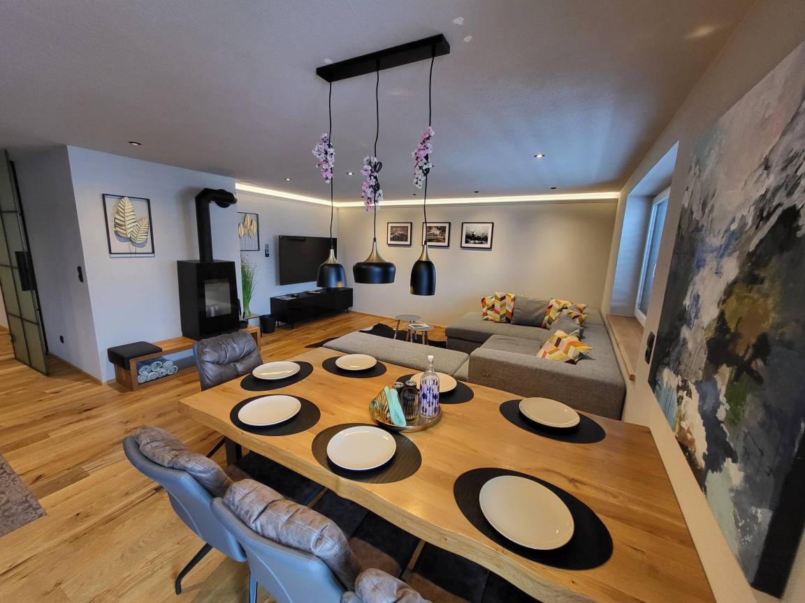 105 M² Hotel ∙ 3 Bedrooms ∙ 8 Guests - Ellmau