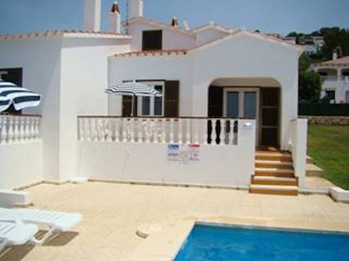 100 M² Villa ∙ 3 Bedrooms ∙ 6 Guests - Menorca