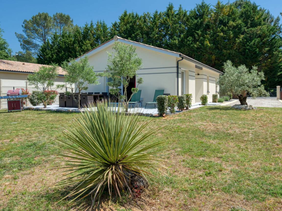 80 M² Casa ∙ 2 Habitaciones ∙ 4 Huéspedes - Lesparre-Médoc