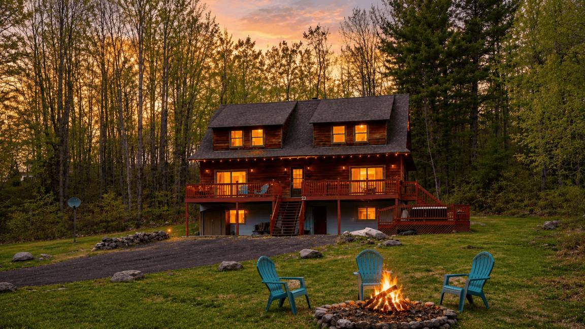 329 M² House ∙ 6 Bedrooms ∙ 18 Guests - Hunter, NY