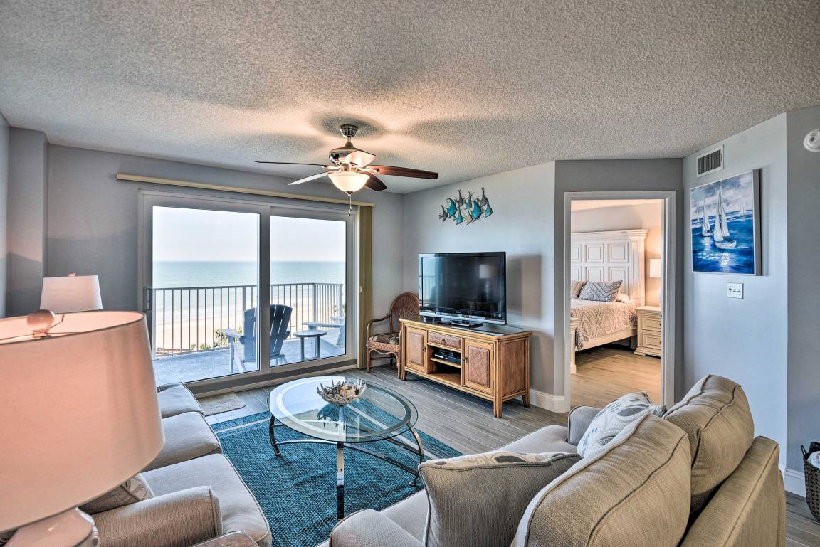 111 M² Apartment ∙ 2 Bedrooms ∙ 6 Guests - Ormond Beach, FL