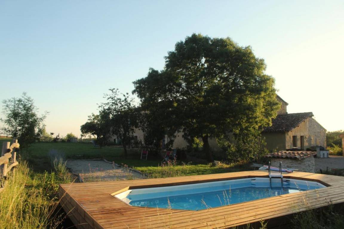 160 M² Gîte ∙ 4 Chambres ∙ 8 Personnes - Castres