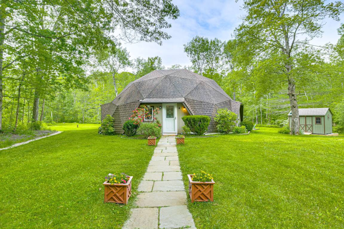 212 M² House ∙ 3 Bedrooms ∙ 6 Guests - Connecticut