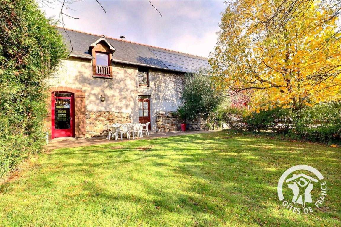 90 M² Gîte ∙ 3 Chambres ∙ 7 Personnes - La Guerche-de-Bretagne