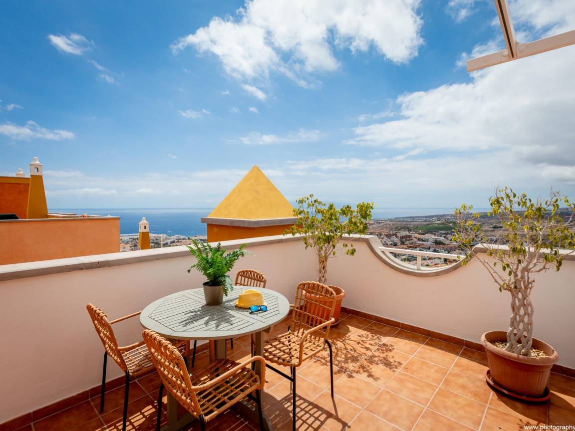 75 M² Apartamento ∙ 2 Habitaciones ∙ 4 Huéspedes - Costa Adeje