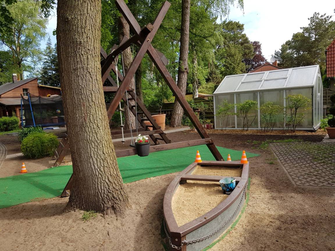 65 M² Ferienwohnung ∙ 2 Schlafzimmer ∙ 4 Gäste - Heidesee