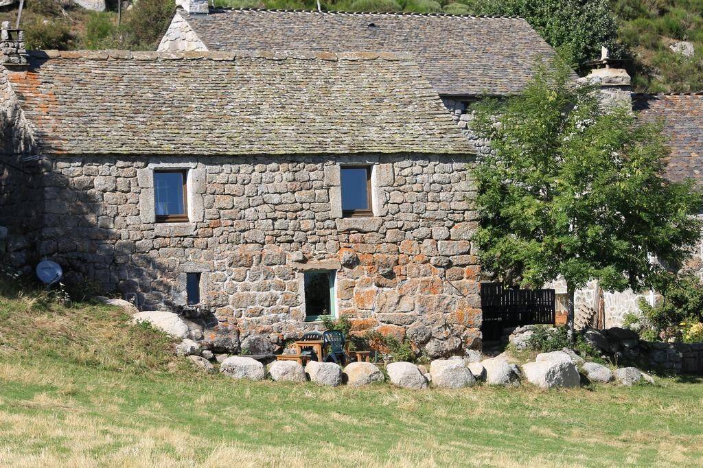 60 M² Maison De Vacances ∙ 4 Chambres ∙ 6 Personnes - Mont Lozère