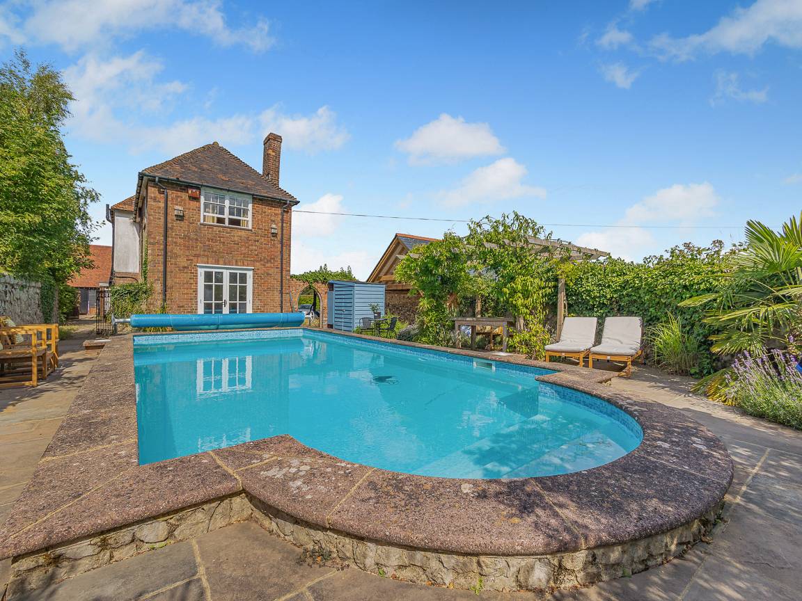 Cottage ∙ 1 Bedroom ∙ 2 Guests - Faversham