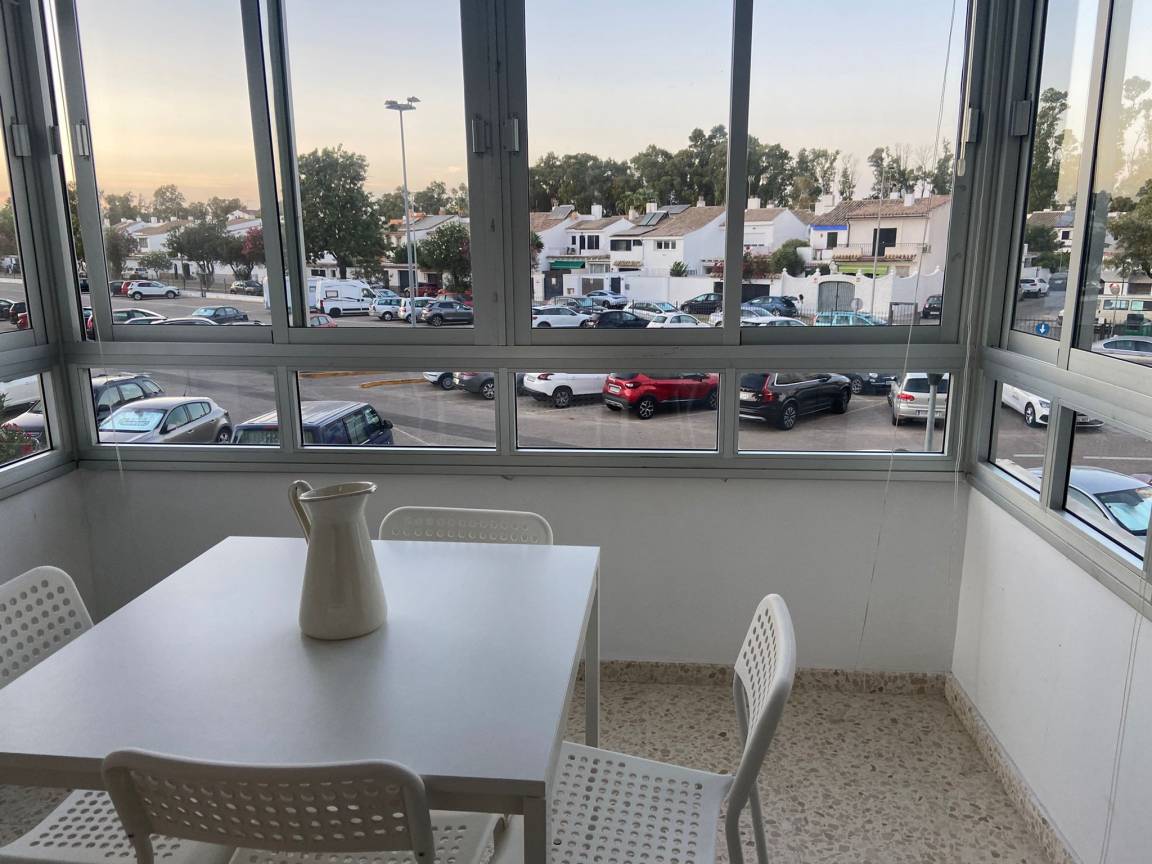 100 M² Apartamento ∙ 3 Habitaciones ∙ 5 Huéspedes - Cádiz