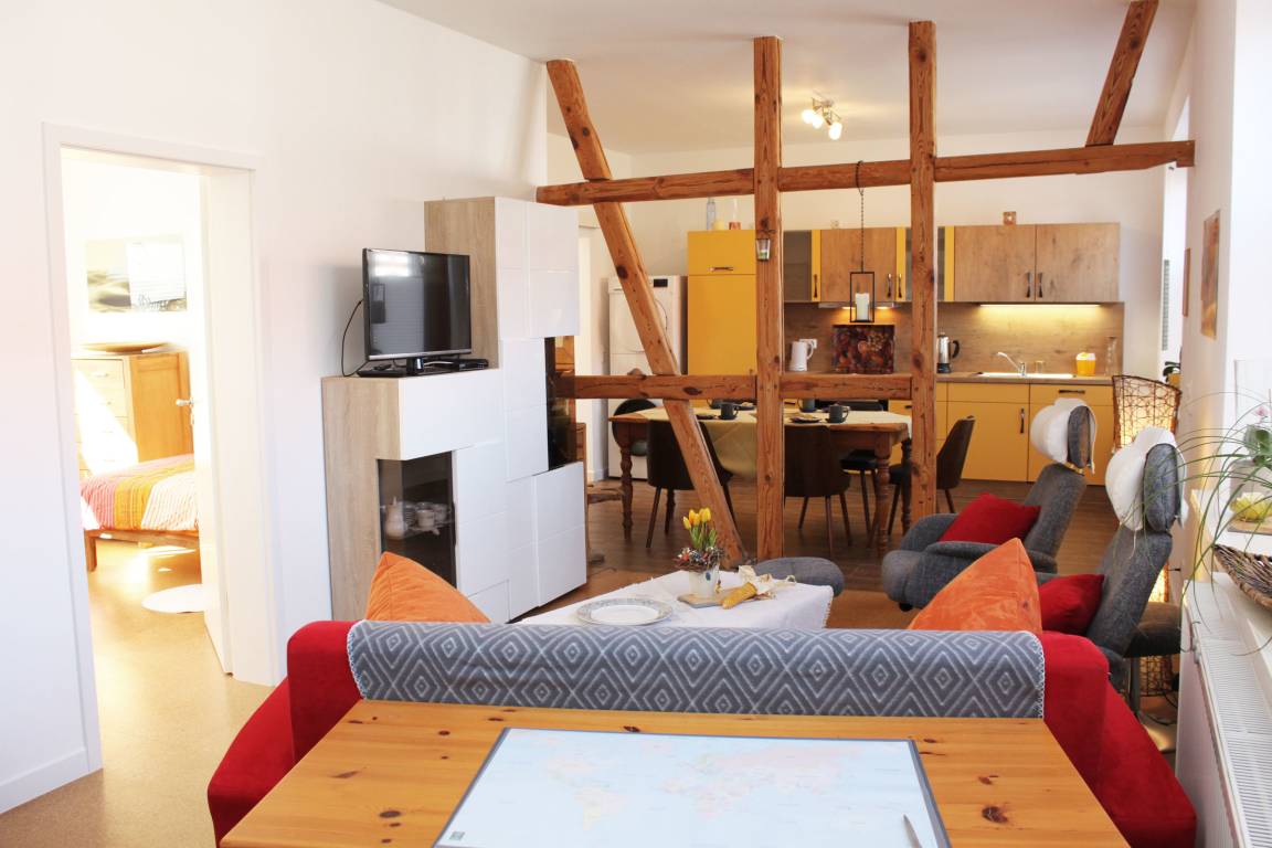 73 M² Ferienwohnung ∙ 2 Schlafzimmer ∙ 4 Gäste - Uelzen