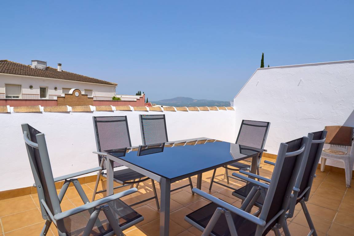 60 M² Apartamento ∙ 2 Habitaciones ∙ 4 Huéspedes - Iznájar