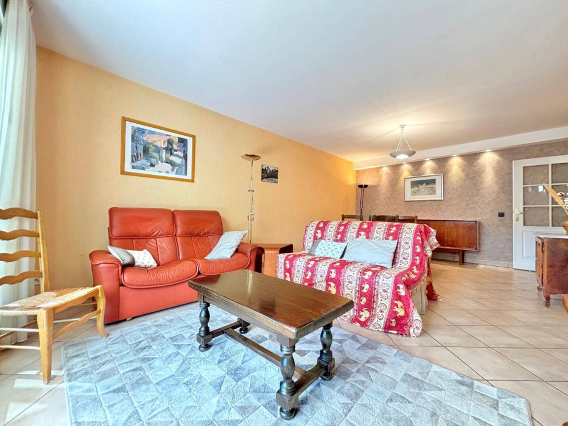 79 M² Appartement ∙ 2 Chambres ∙ 6 Personnes - Argonay