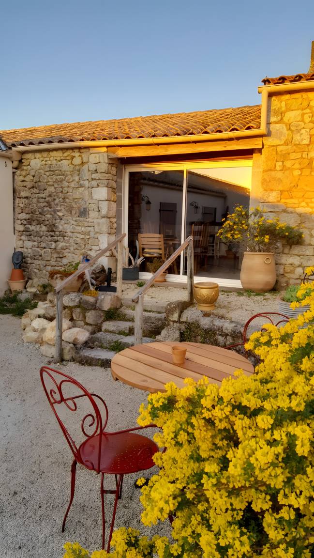 38 M² Chambre D'hôtes ∙ 1 Chambre ∙ 4 Personnes - Marennes