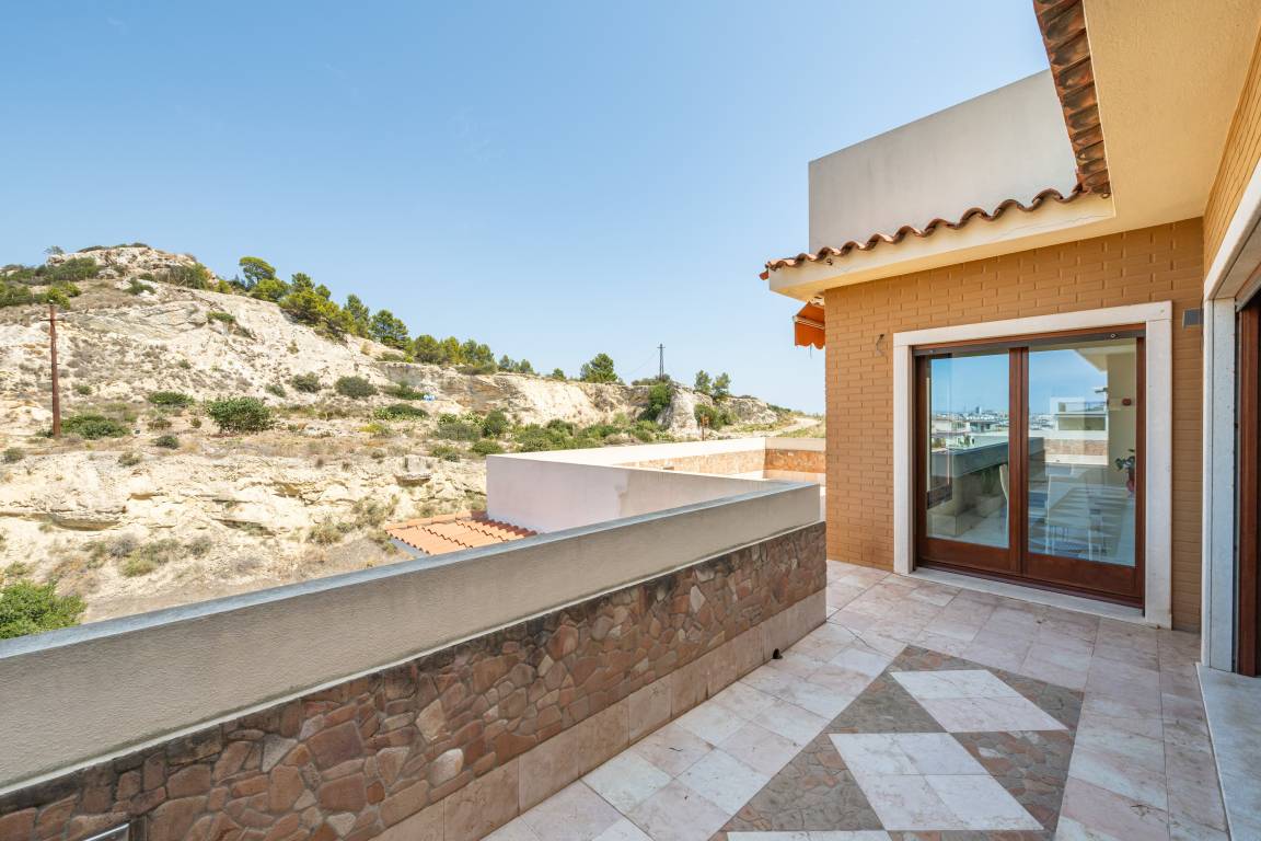 220 M² Maison De Vacances ∙ 2 Chambres ∙ 6 Personnes - Cagliari