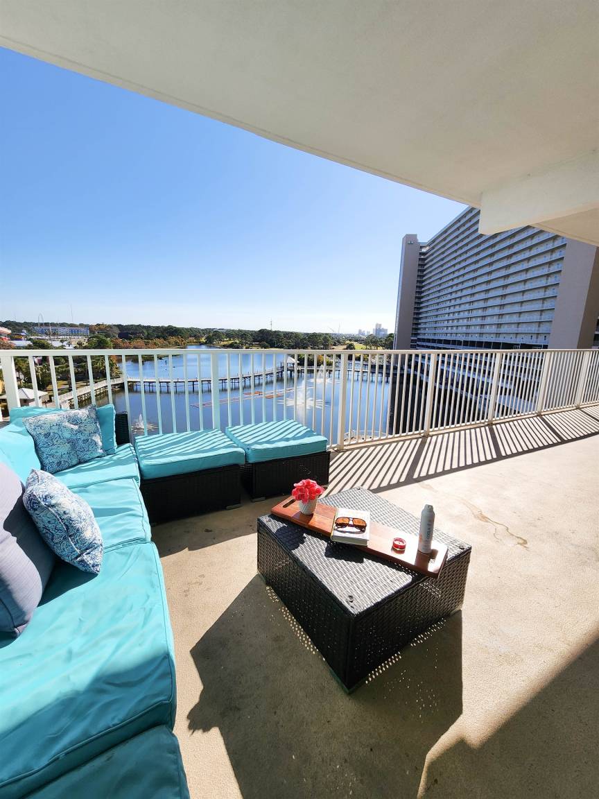 156 M² Condo ∙ 3 Bedrooms ∙ 10 Guests - Panama City Beach, FL