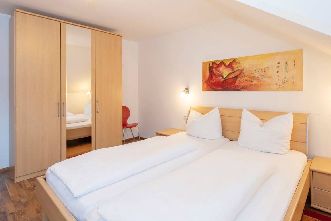 55 M² Ferienwohnung ∙ 2 Schlafzimmer ∙ 5 Gäste - Tschagguns