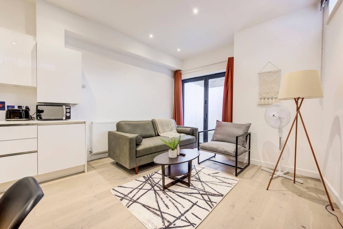 Apartment ∙ 2 Bedrooms ∙ 4 Guests - London