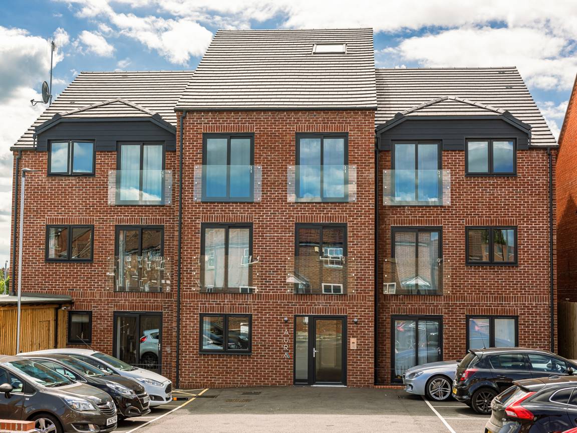 Cottage ∙ 2 Bedrooms ∙ 4 Guests - York