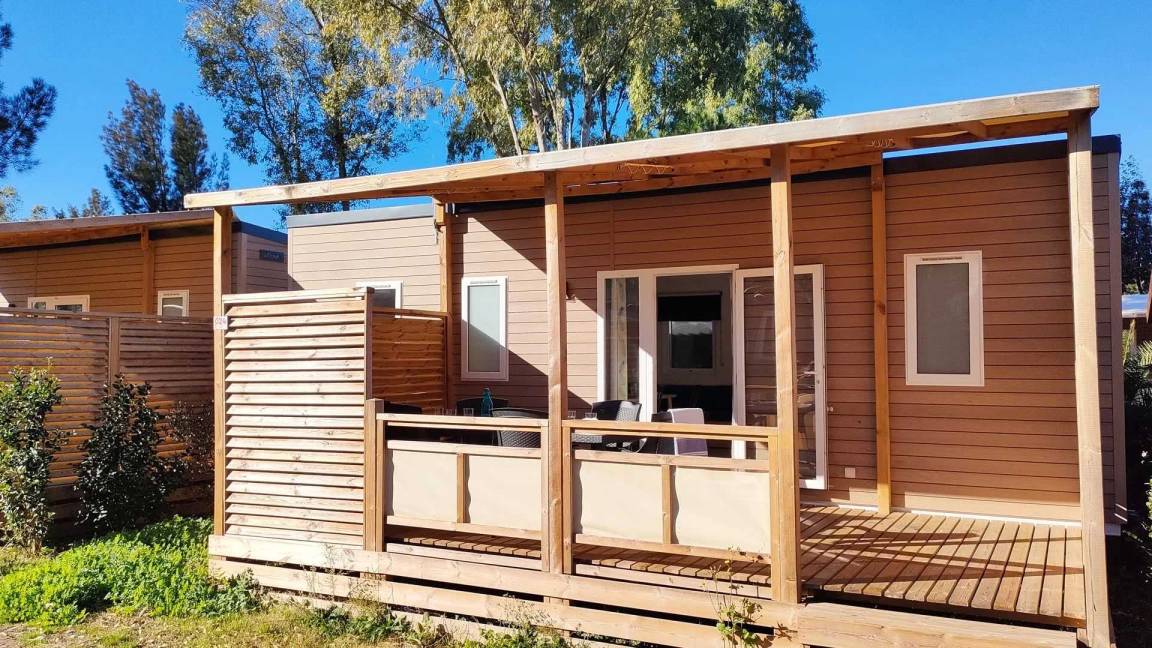 33 M² Camping ∙ 3 Chambres ∙ 8 Personnes - La Londe-les-Maures