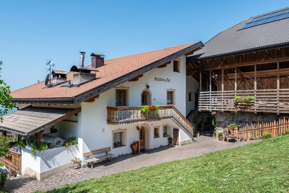 50 M² Ferienwohnung ∙ 2 Schlafzimmer ∙ 4 Gäste - Kastelruth