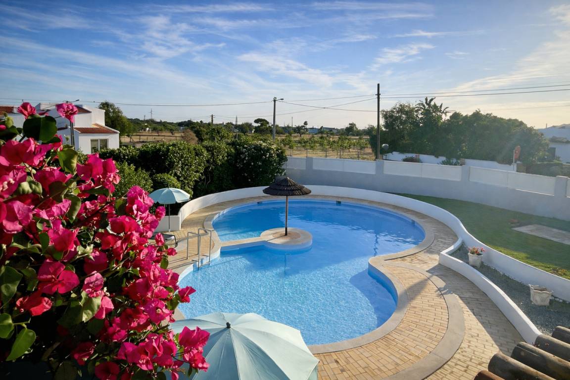 200 M² Villa ∙ 3 Habitaciones ∙ 8 Huéspedes - Guia