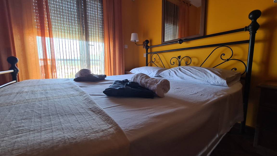 30 M² Private Room ∙ 3 Bedrooms ∙ 3 Guests - Tropea