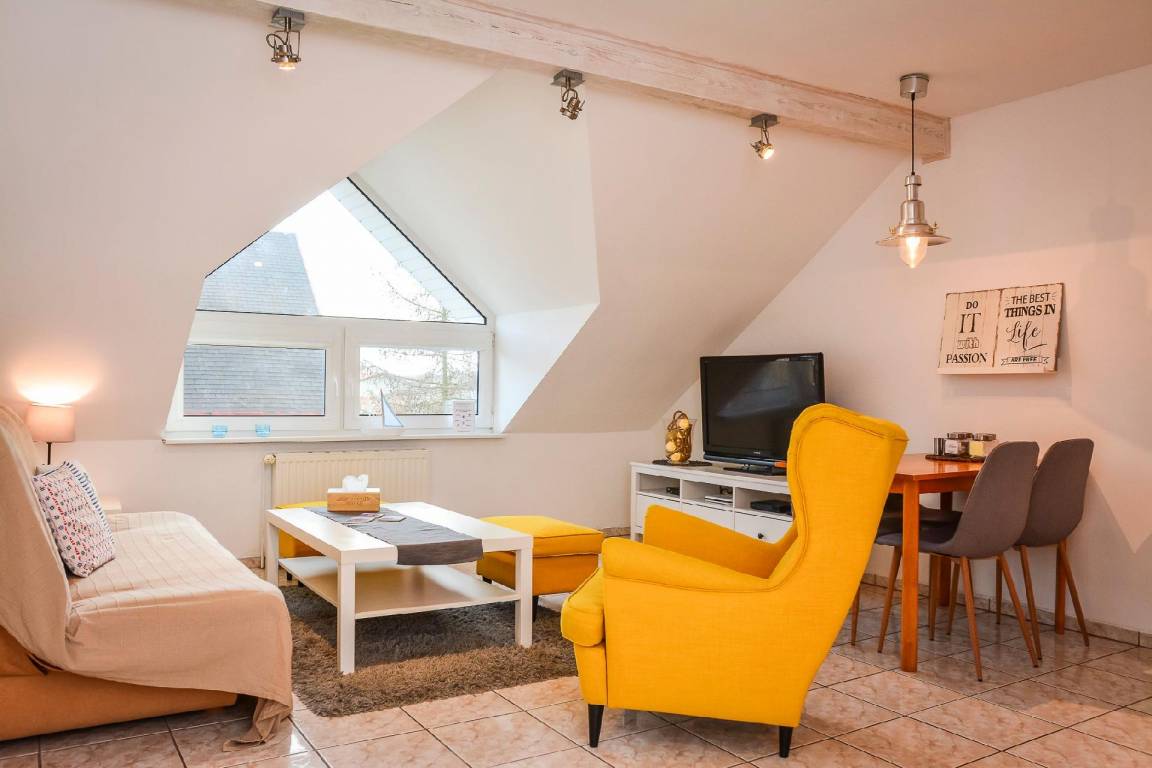70 M² Apartamento ∙ 2 Habitaciones ∙ 6 Huéspedes - Ustka