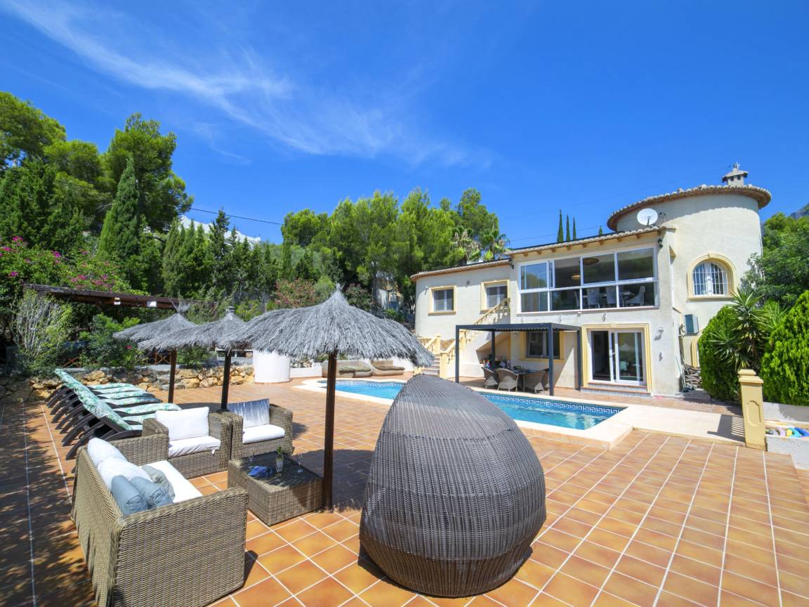 241 M² Ferienhaus ∙ 4 Schlafzimmer ∙ 10 Gäste - Altea