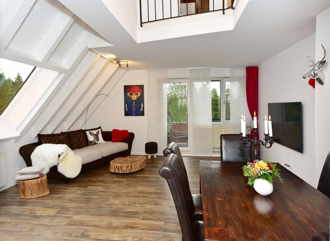 80 M² Ferienwohnung ∙ 3 Schlafzimmer ∙ 6 Gäste - Lenzkirch