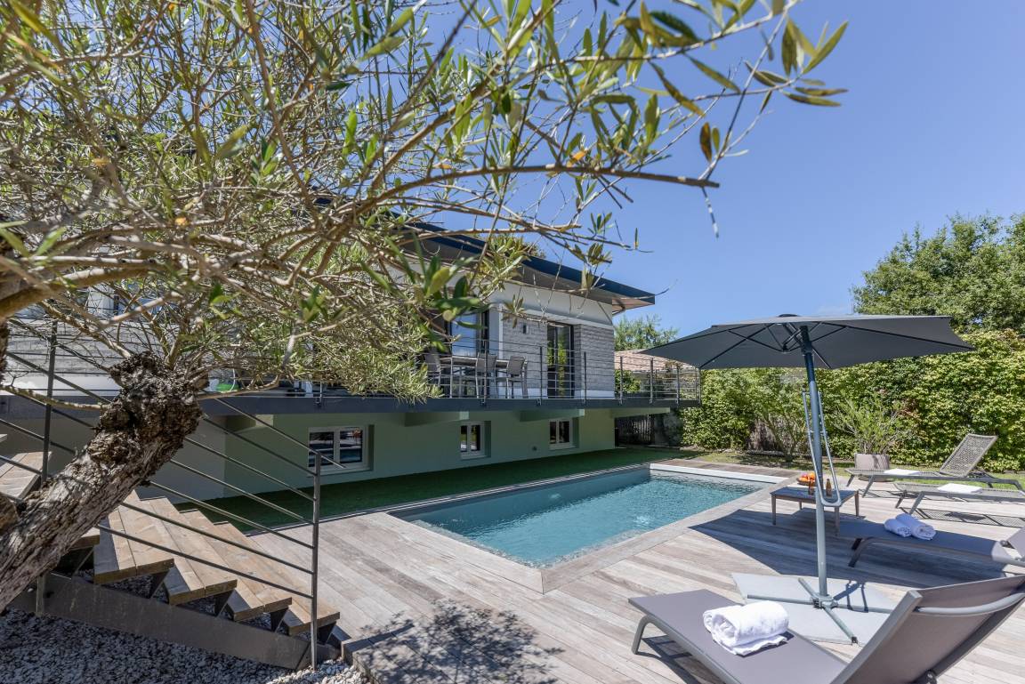 140 M² Maison De Vacances ∙ 3 Chambres ∙ 6 Personnes - Gujan-Mestras