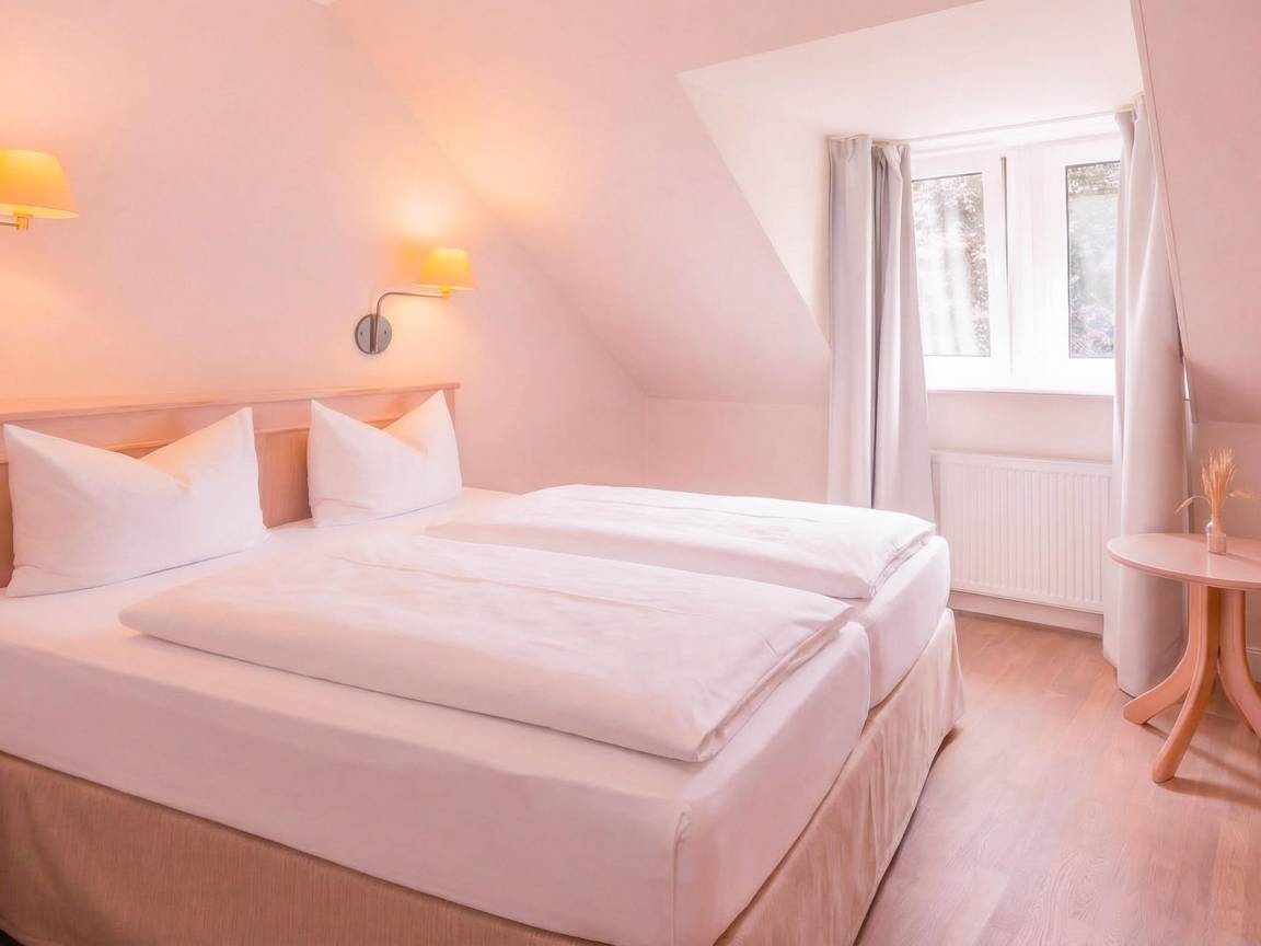 20 M² Hotel ∙ 1 Bedroom ∙ 2 Guests - Friedrichstadt