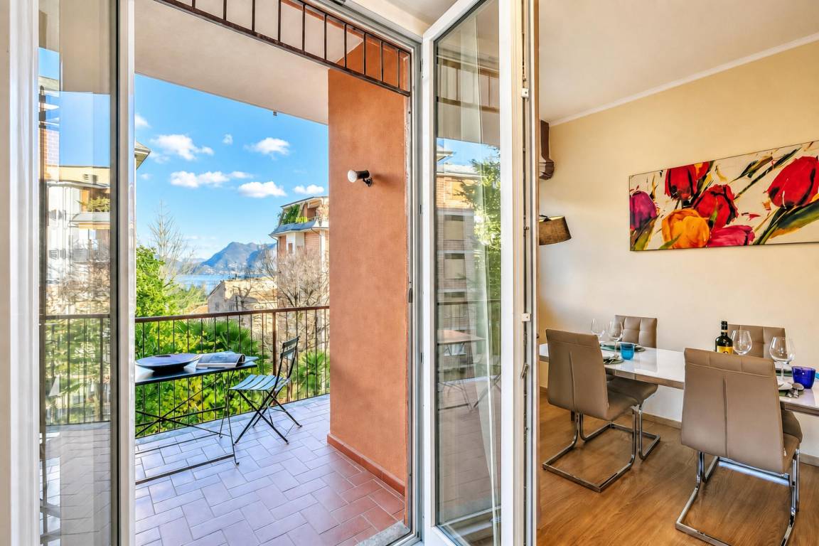 120 M² Apartamento ∙ 3 Quartos ∙ 5 Hóspedes - Stresa