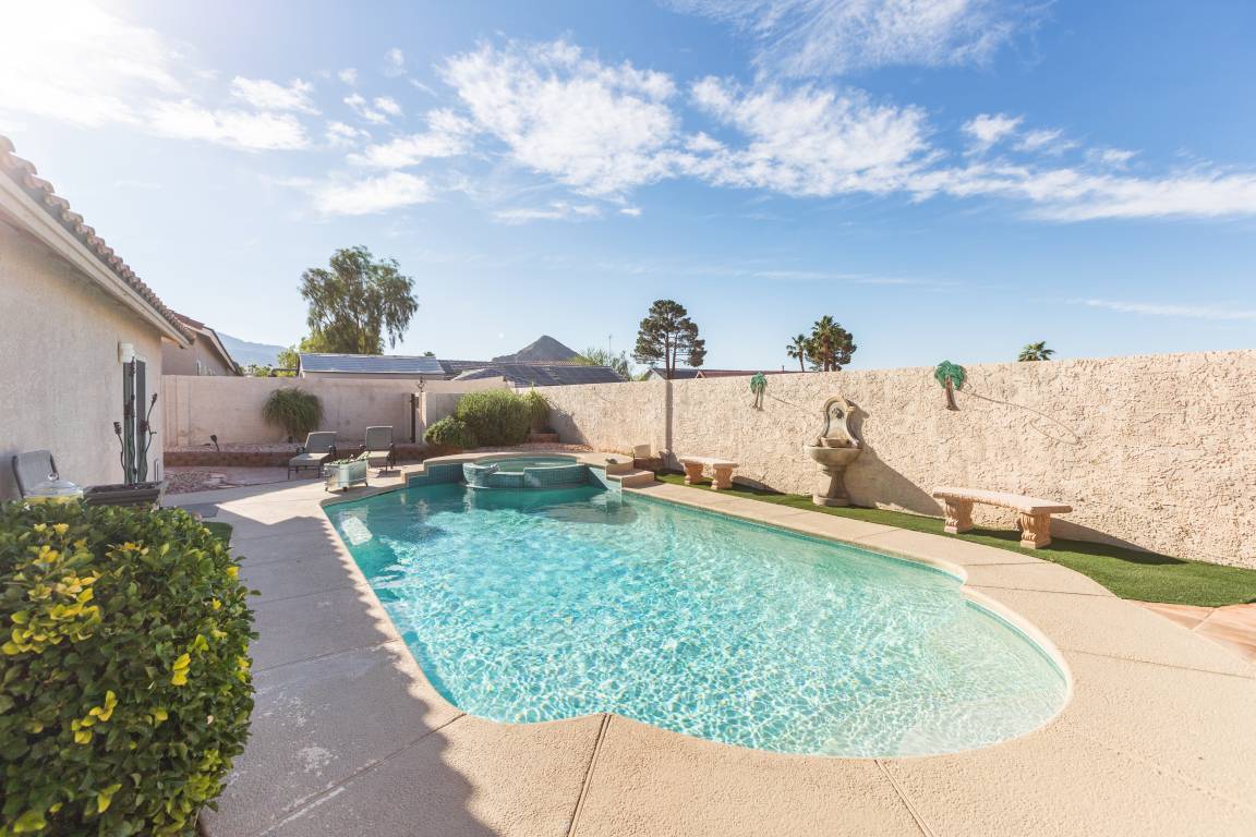 177 M² House ∙ 5 Bedrooms ∙ 16 Guests - Las Vegas, NV