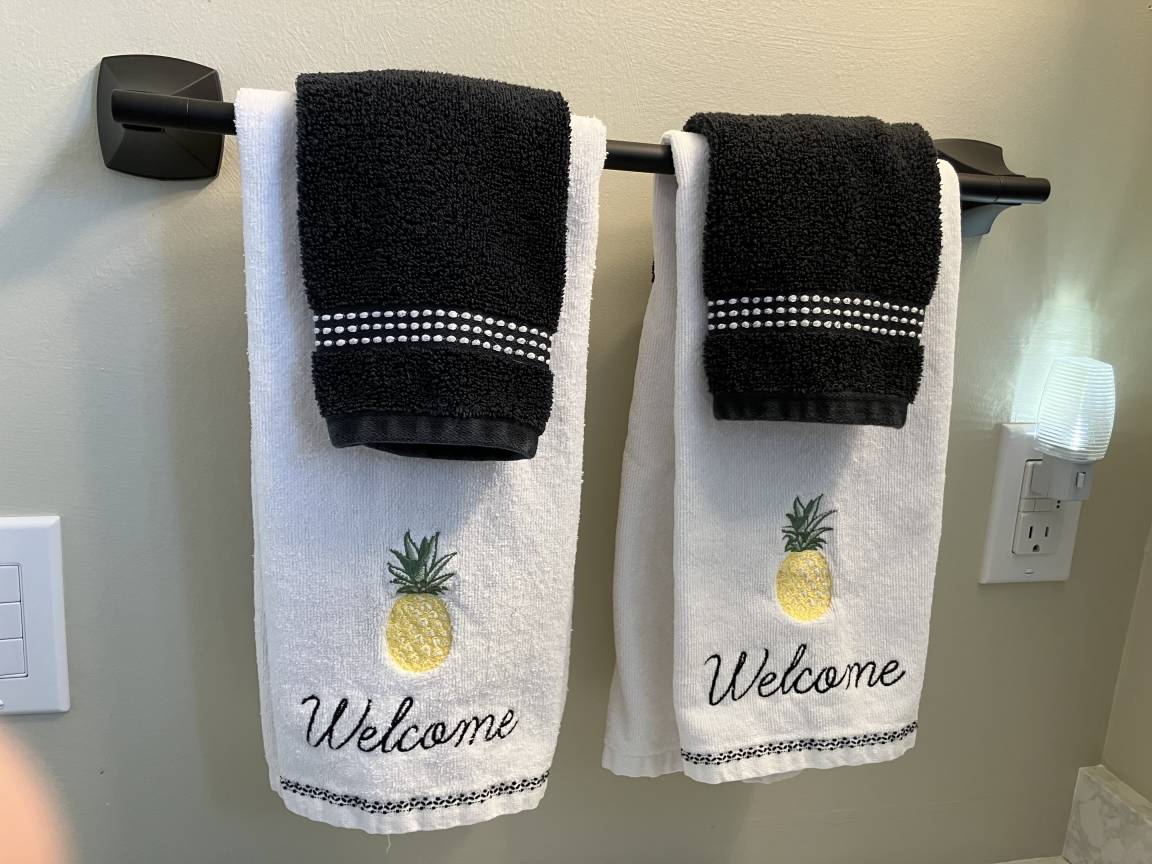 Apartment ∙ 1 Bedroom ∙ 4 Guests - Port Angeles, Washington