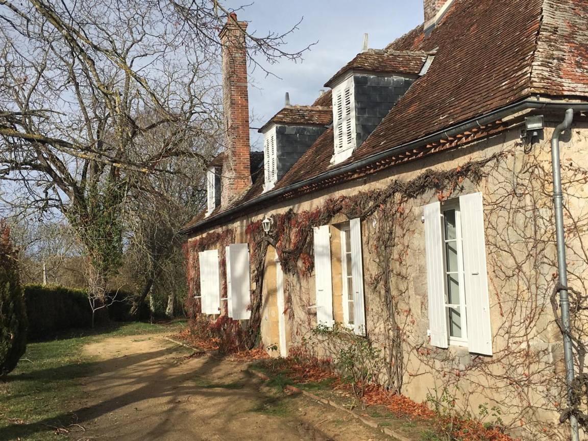 170 M² Cottage ∙ 5 Chambres ∙ 10 Personnes - Montmarault
