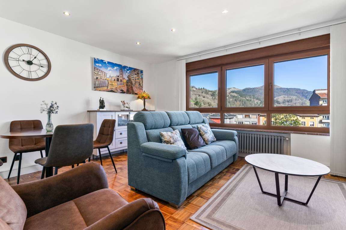110 M² Apartamento ∙ 3 Habitaciones ∙ 6 Huéspedes - Cangas de Onís