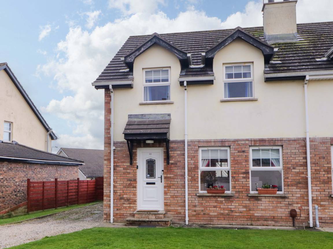 Cottage ∙ 3 Bedrooms ∙ 6 Guests - Portstewart